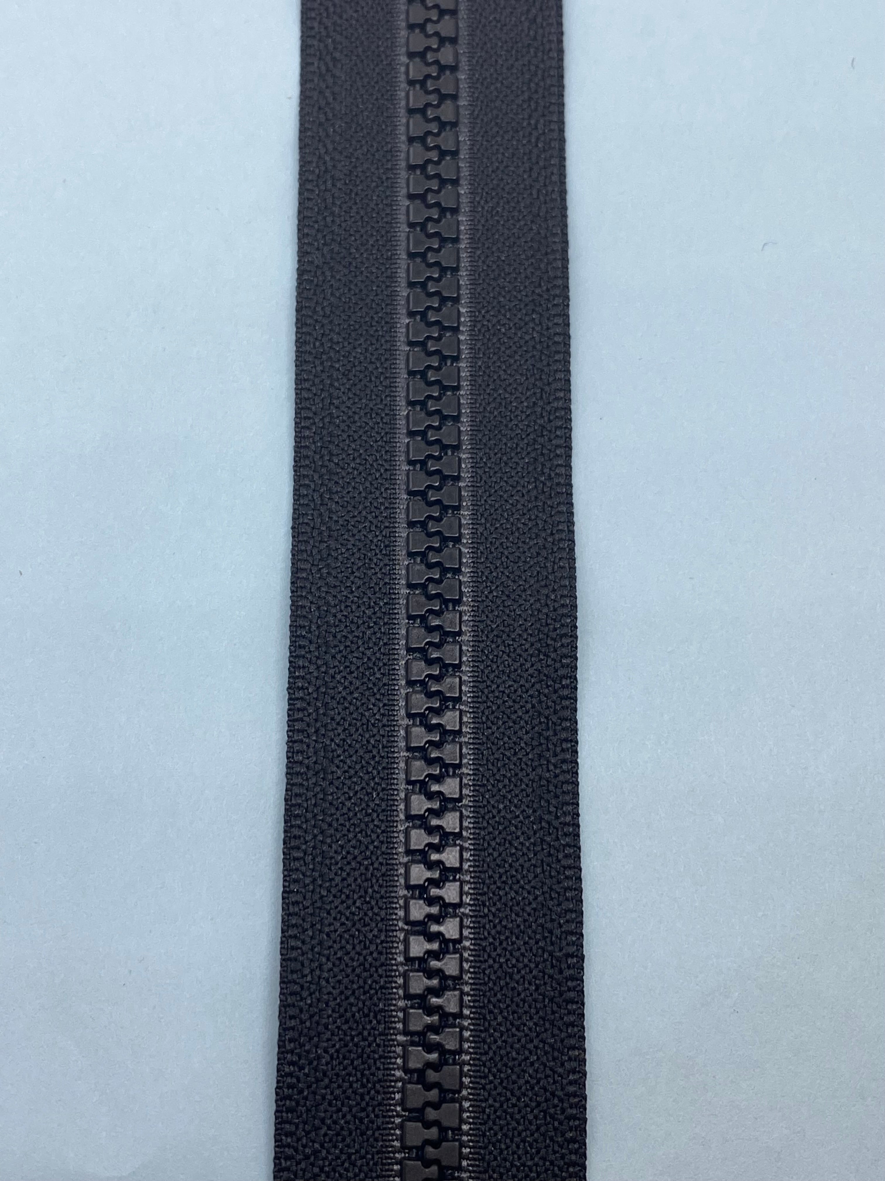 YKK® #5 Mold Chain – S&J USA, Inc.